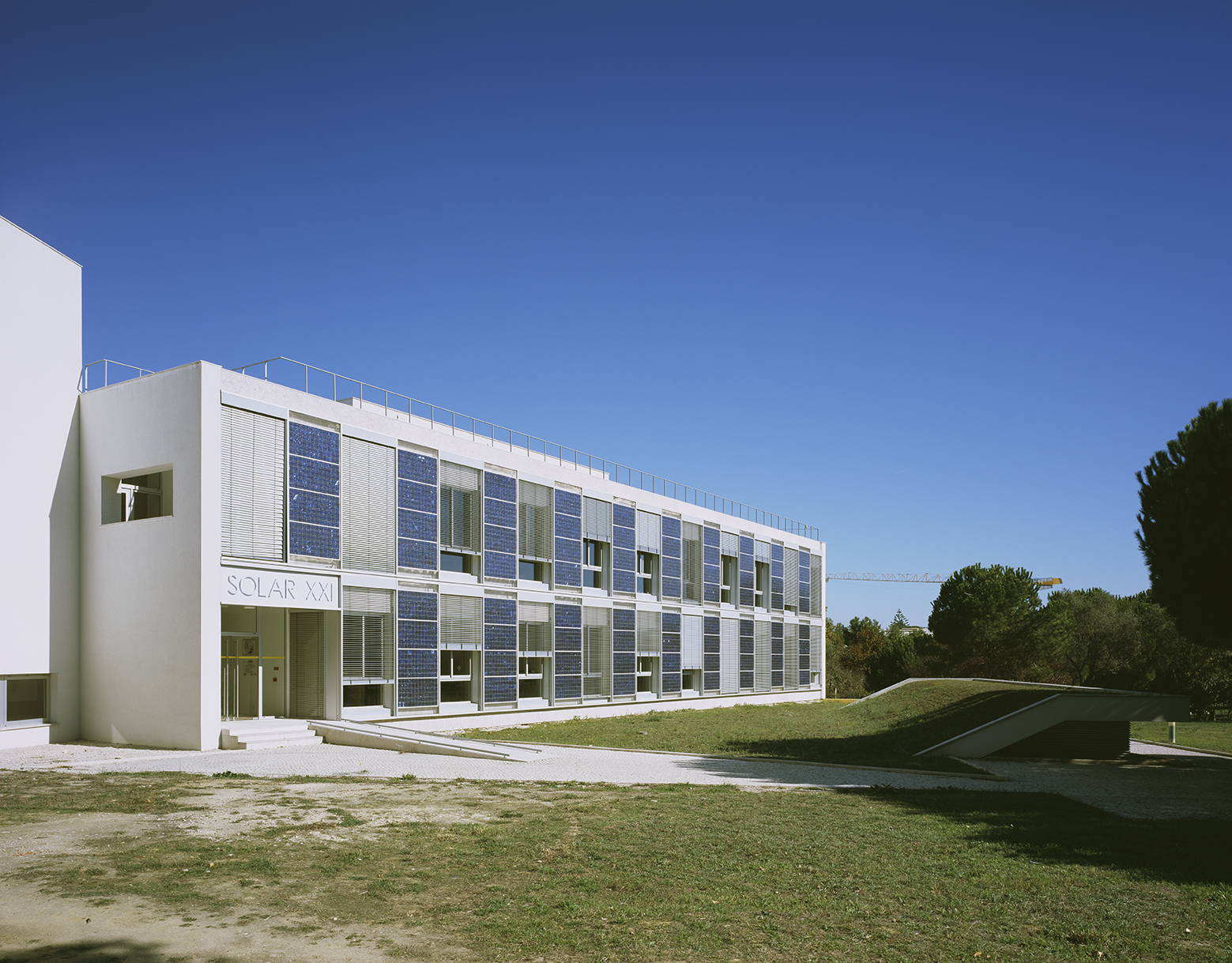 Edificio Solar Sostenible Iberdrola Instalará La Primera Comunidad